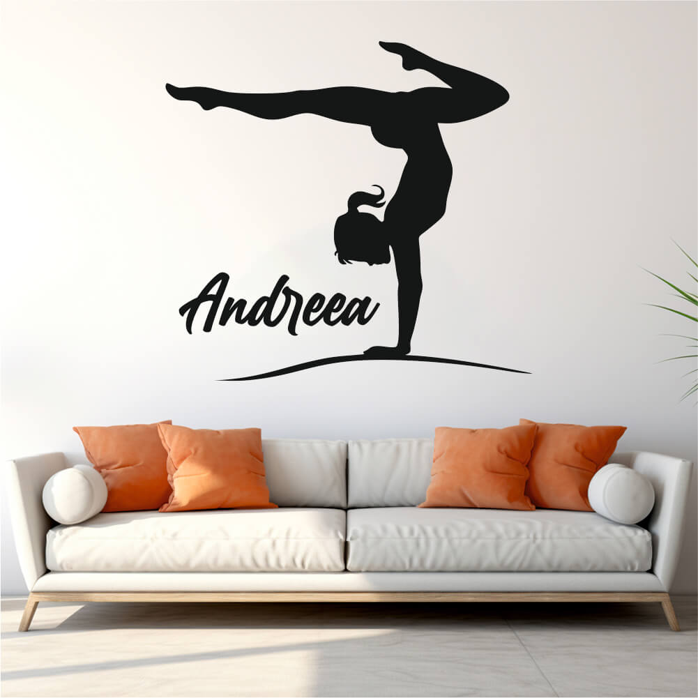 Sticker perete siluetă - Fată în rochie cu fluturi • WallSign